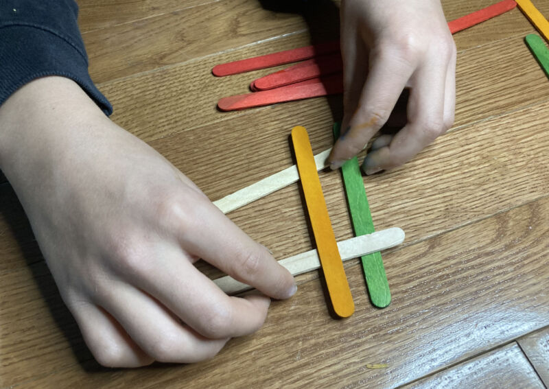 STEAM Engines: Da Vinci Bridge – STAR Library Network